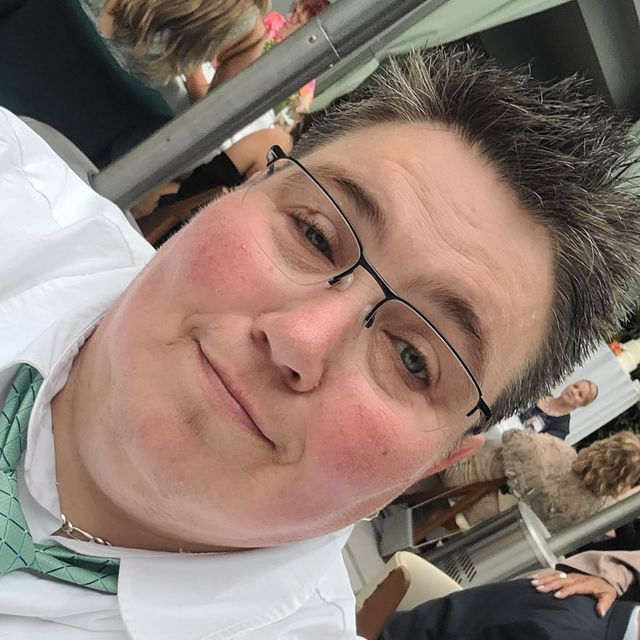 Denise Zertuche's Instagram, Twitter & Facebook on IDCrawl