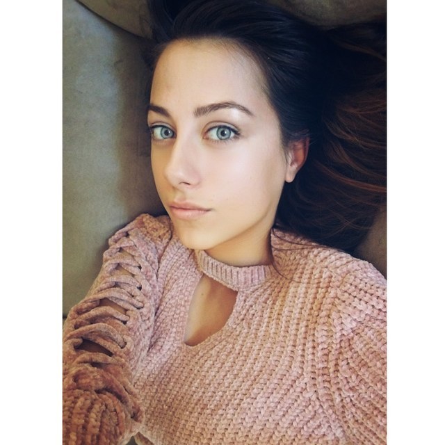 Kayla Soto's Instagram, Twitter & Facebook on IDCrawl