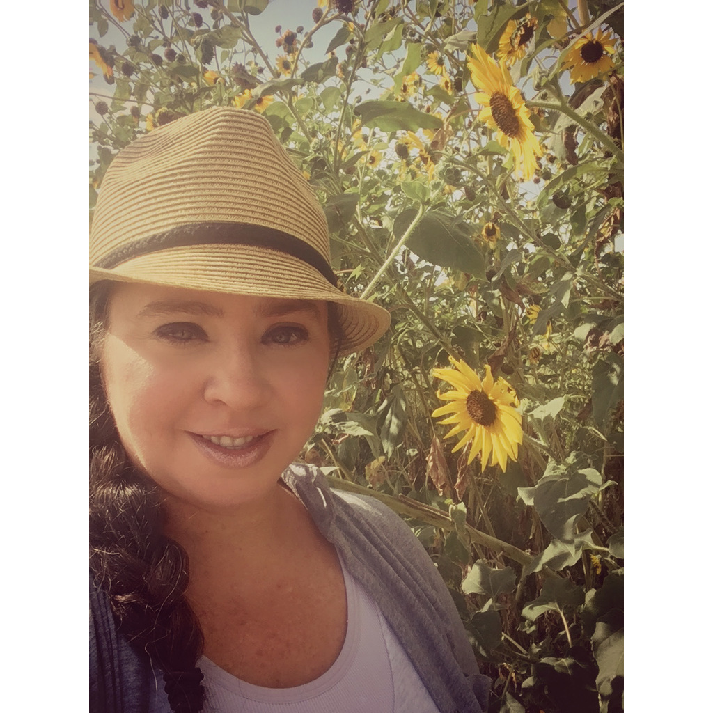 Darrell Harvey's Instagram, Twitter & Facebook on IDCrawl