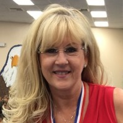 Lisa Reif's Instagram, Twitter & Facebook on IDCrawl