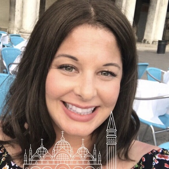 Julie Billington's Instagram, Twitter & Facebook on IDCrawl