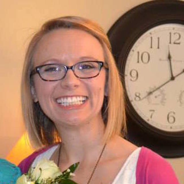 Robin Roeschlein's Instagram, Twitter & Facebook on IDCrawl