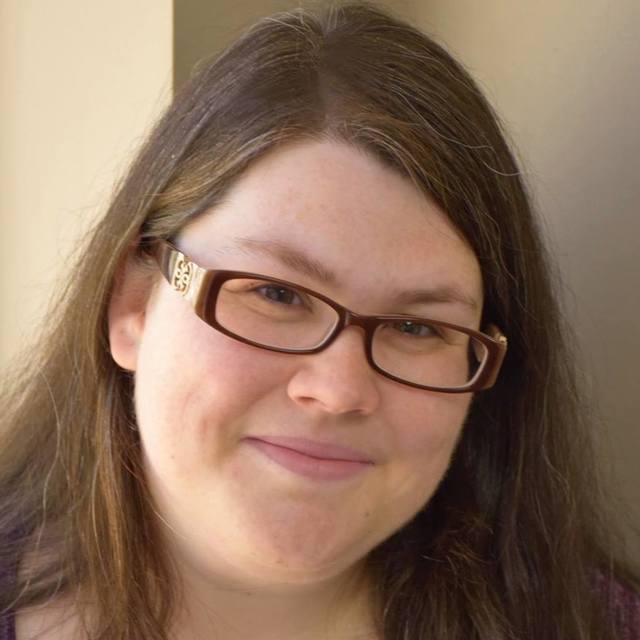 Katie Litton's Instagram, Twitter & Facebook on IDCrawl