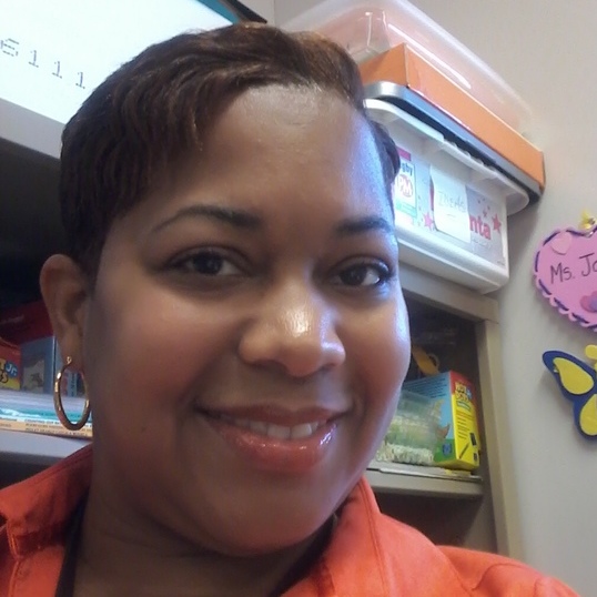 Lauren Mazzella's Instagram, Twitter & Facebook on IDCrawl