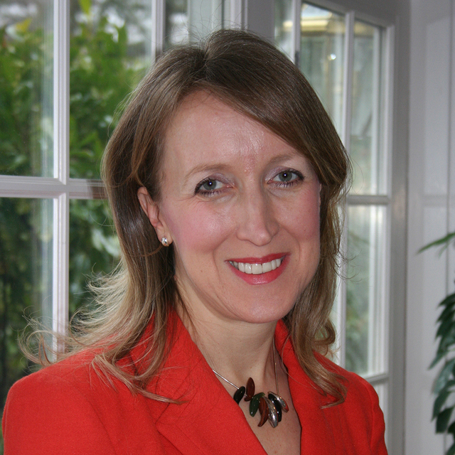 Leslie Hurley's Instagram, Twitter & Facebook on IDCrawl