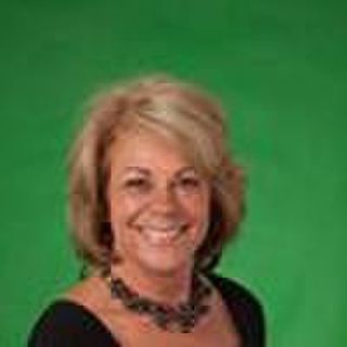 Sandy Snook's Instagram, Twitter & Facebook on IDCrawl