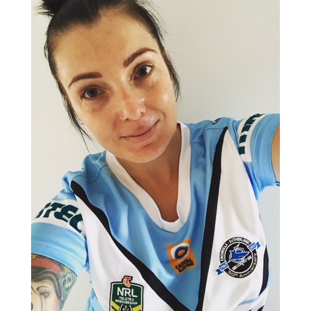 Lisa Walmsley's Instagram, Twitter & Facebook on IDCrawl