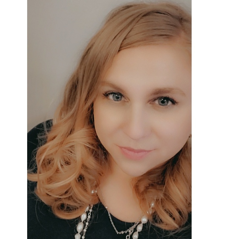 Sandy Burrell's Instagram, Twitter & Facebook on IDCrawl