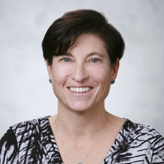 Jennifer Barrow's Instagram, Twitter & Facebook on IDCrawl