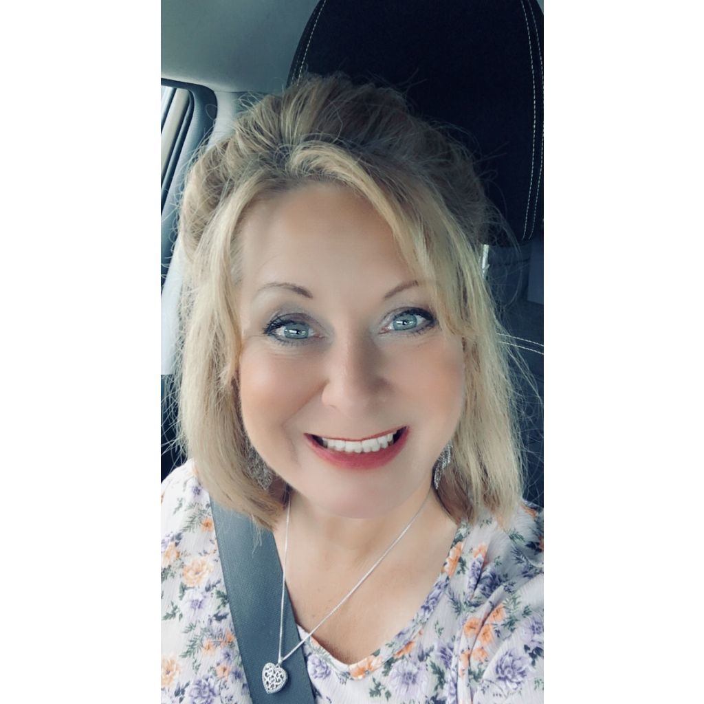 Audrey Byers's Instagram, Twitter & Facebook on IDCrawl