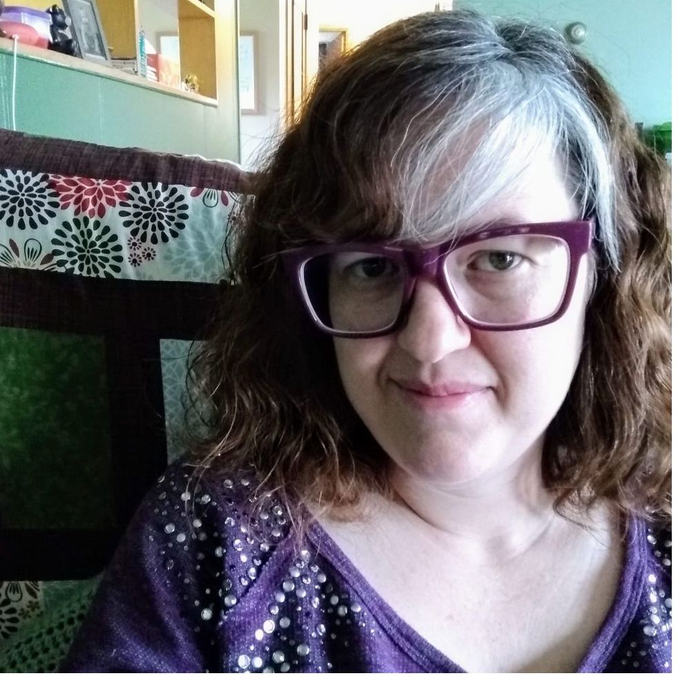 Stephanie Jenner's Instagram, Twitter & Facebook on IDCrawl