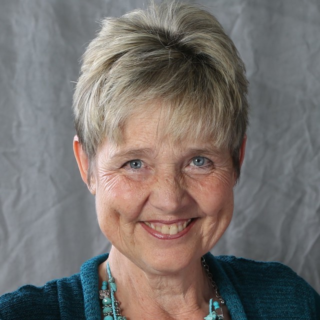 Melissa Cloutier's Instagram, Twitter & Facebook on IDCrawl