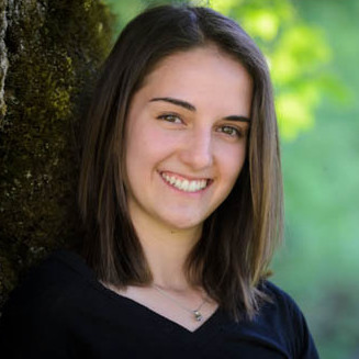 Kristen Hallas's Instagram, Twitter & Facebook on IDCrawl