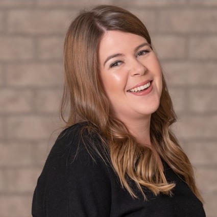 Melanie Riggs's Instagram, Twitter & Facebook on IDCrawl