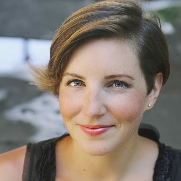 Sarah Buckner's Instagram, Twitter & Facebook on IDCrawl