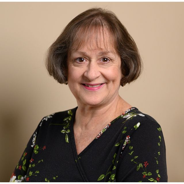 Sarah Levitt's Instagram, Twitter & Facebook on IDCrawl