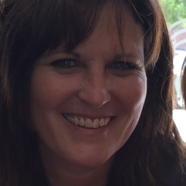 Lisa Sterba's Instagram, Twitter & Facebook on IDCrawl