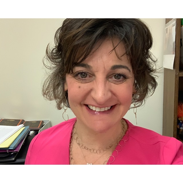 Christine Robb's Instagram, Twitter & Facebook on IDCrawl