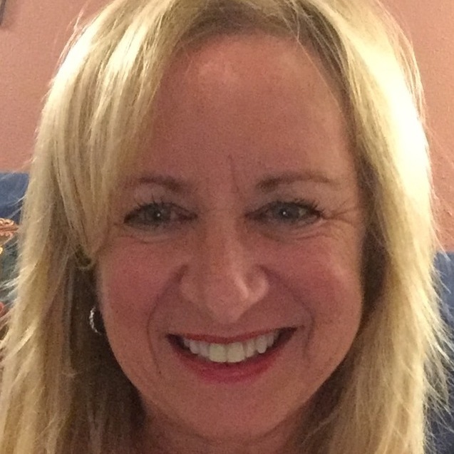 Claire Roush's Instagram, Twitter & Facebook on IDCrawl