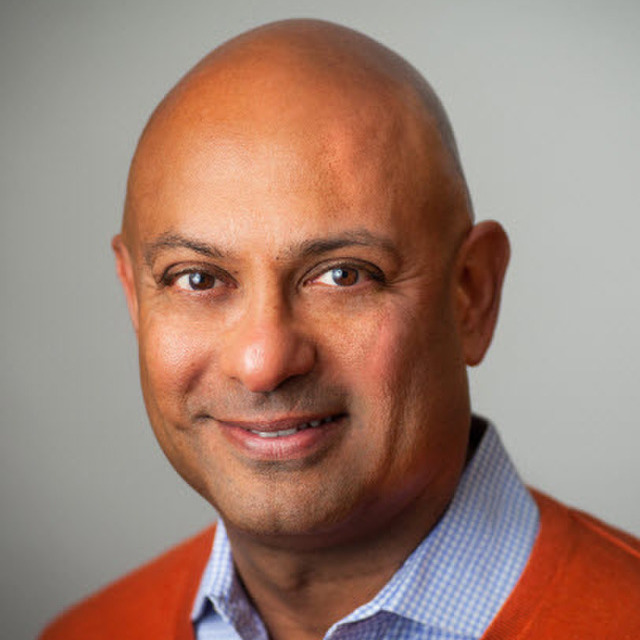 Ivan Hui's Instagram, Twitter & Facebook on IDCrawl