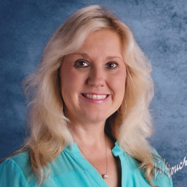 Rebecca Craighead's Instagram, Twitter & Facebook on IDCrawl