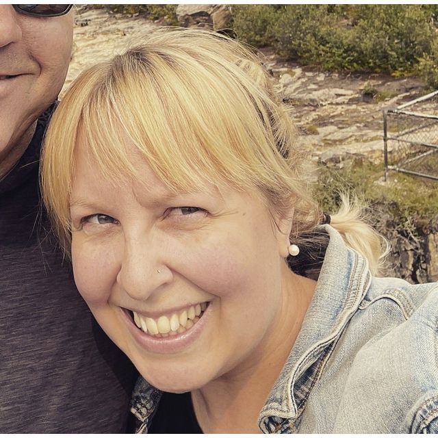 Rebecca Hack's Instagram, Twitter & Facebook on IDCrawl