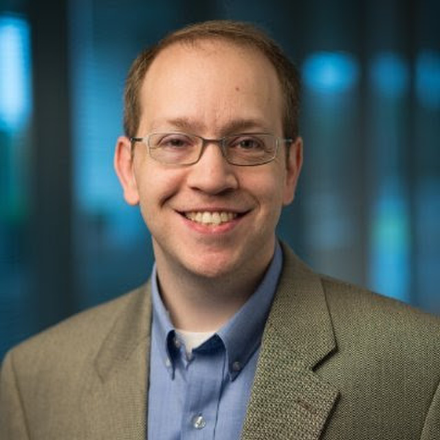 Jeffrey Peebles's Instagram, Twitter & Facebook on IDCrawl