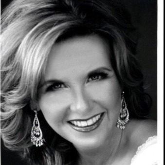 Julia Rugg's Instagram, Twitter & Facebook on IDCrawl