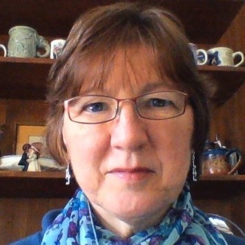 Suzanne Calhoun's Instagram, Twitter & Facebook on IDCrawl