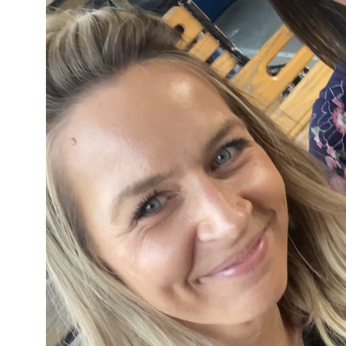 Sara Loeffler's Instagram, Twitter & Facebook on IDCrawl