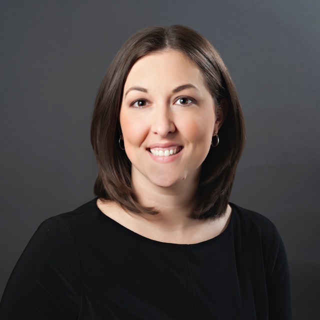 Deborah Barham's Instagram, Twitter & Facebook on IDCrawl