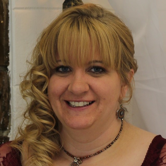 Fawn Miller's Instagram, Twitter & Facebook on IDCrawl