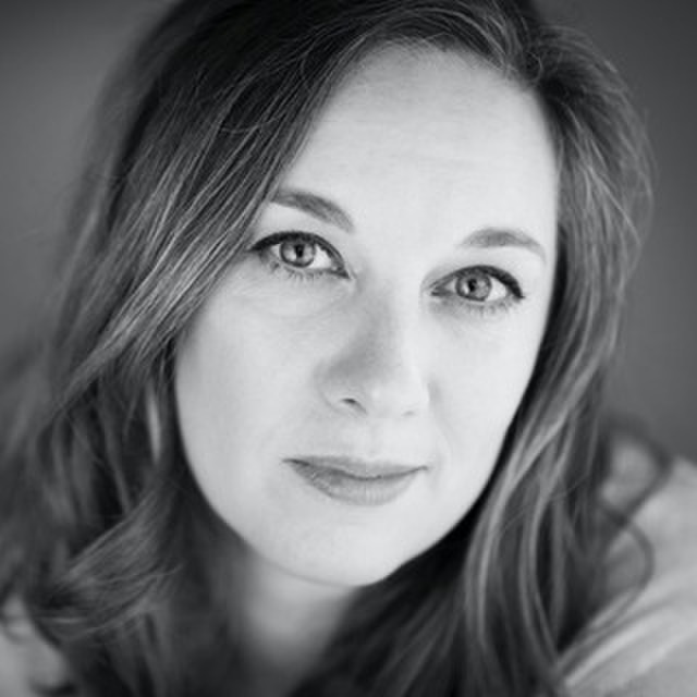 Kate Kauffman's Instagram, Twitter & Facebook on IDCrawl