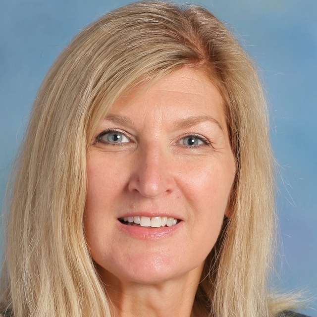 Stephanie Knuth's Instagram, Twitter & Facebook on IDCrawl