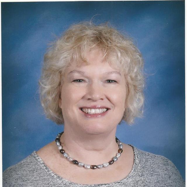 Claire Roush's Instagram, Twitter & Facebook on IDCrawl