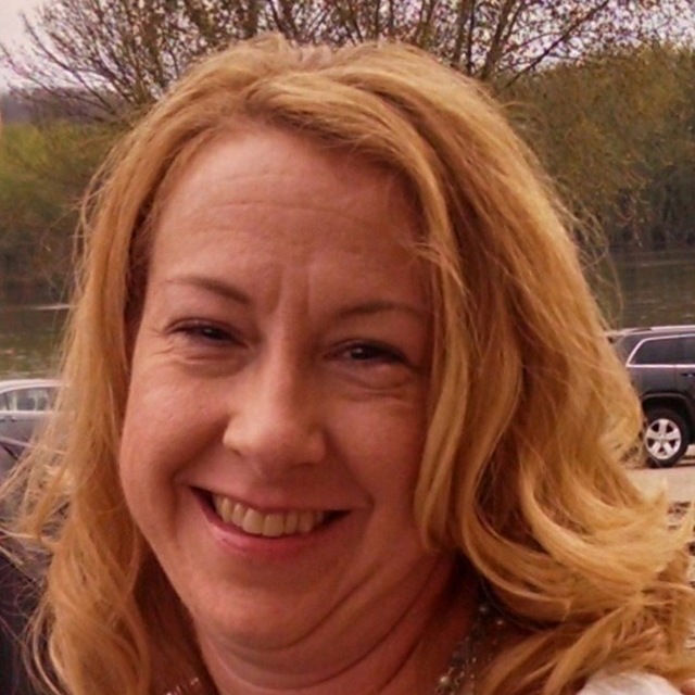 Sandra Fix's Instagram, Twitter & Facebook on IDCrawl