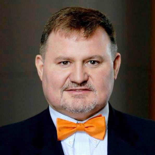 Lisa Lineback's Instagram, Twitter & Facebook on IDCrawl