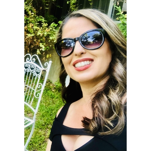 Laura Roderick's Instagram, Twitter & Facebook on IDCrawl