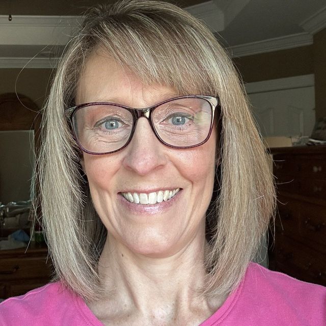 Anne Barwick's Instagram, Twitter & Facebook on IDCrawl