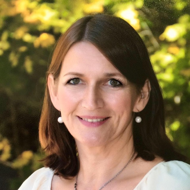 Karen Primiano's Instagram, Twitter & Facebook on IDCrawl