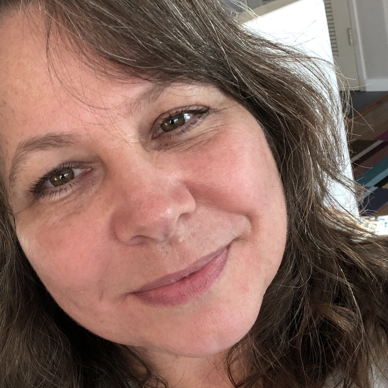 Holly Roush's Instagram, Twitter & Facebook on IDCrawl