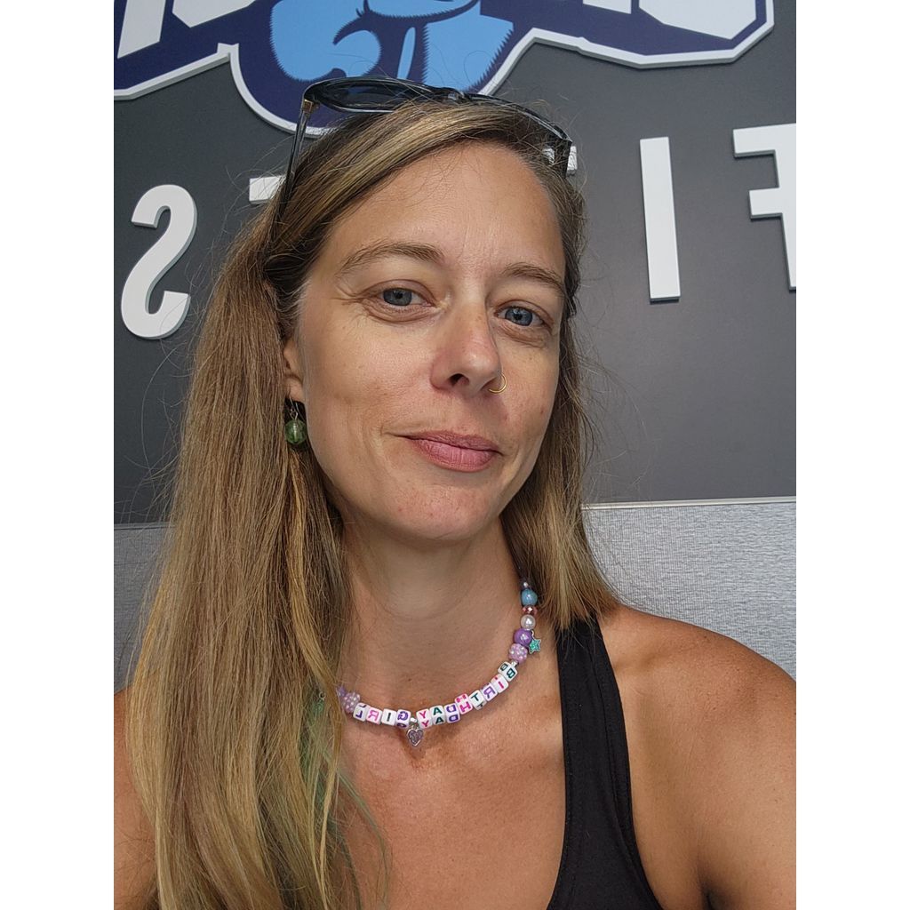 Alicia Cartwright's Instagram, Twitter & Facebook on IDCrawl