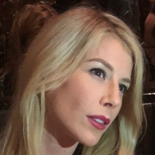 Elle Lin's Instagram, Twitter & Facebook on IDCrawl