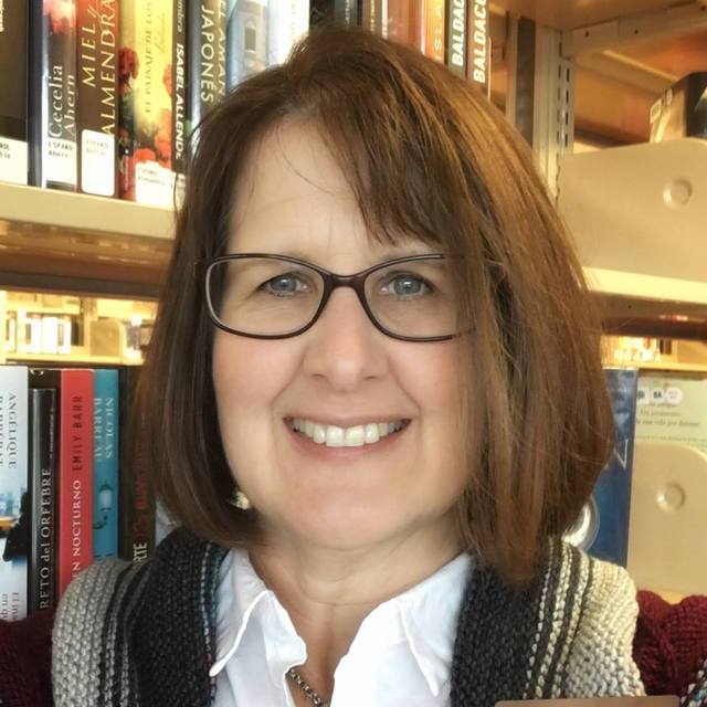 Emily Bar's Instagram, Twitter & Facebook on IDCrawl