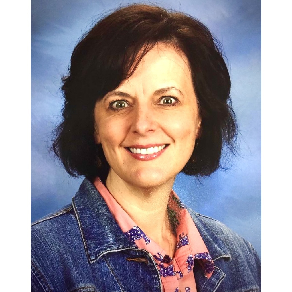 Stephanie Cyrus's Instagram, Twitter & Facebook on IDCrawl