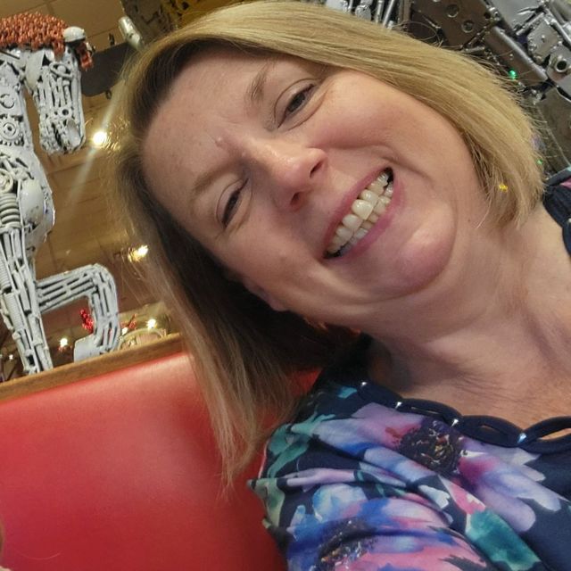 Debra Mattingly's Instagram, Twitter & Facebook on IDCrawl