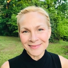 Jennifer Backer's Instagram, Twitter & Facebook on IDCrawl