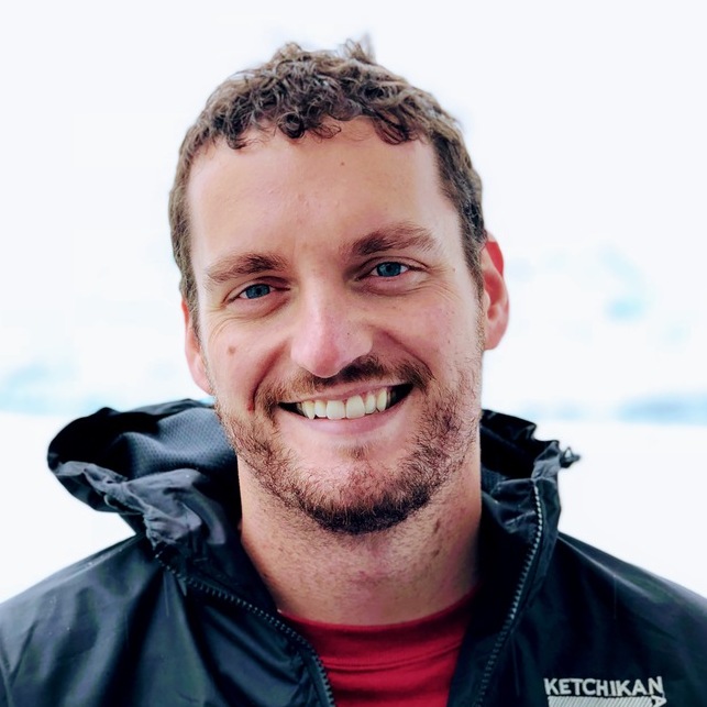 Alexandra Dove's Instagram, Twitter & Facebook on IDCrawl